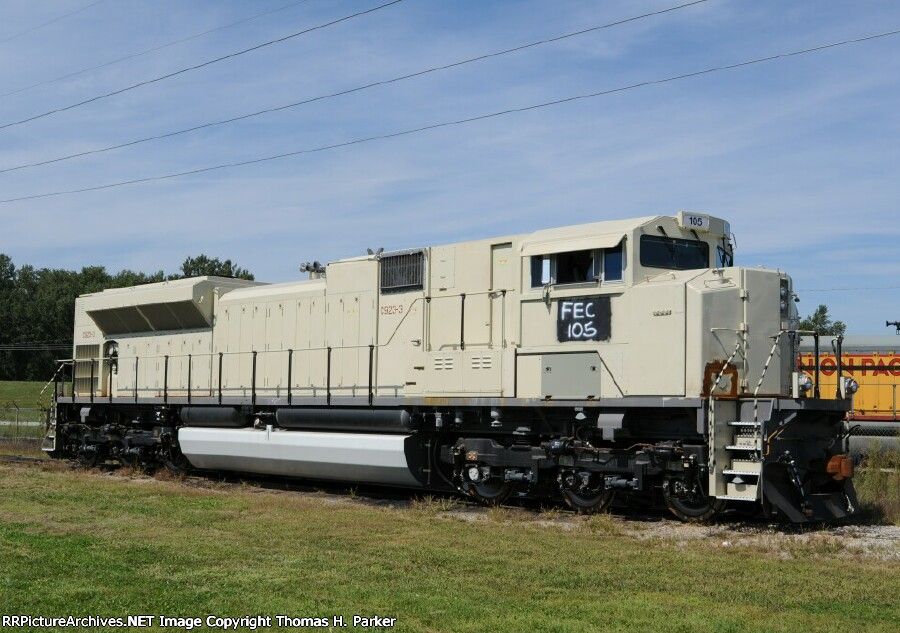 FEC 105 SD70M-2